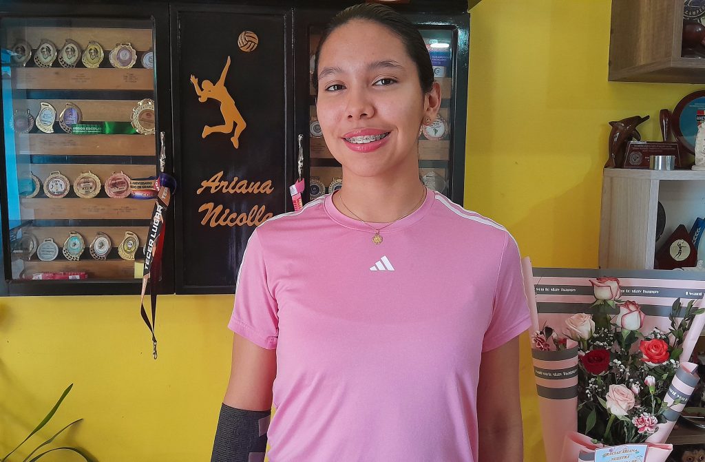 ARIANA VÁSQUEZ: VIVÍ UNA EXPERIENCIA ENRIQUECEDORA | Diario Pro & Contra