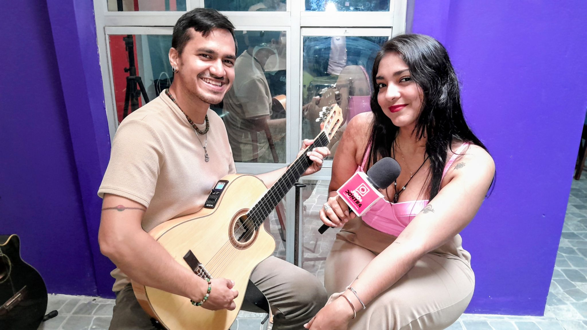 CONNIE JOANA Y MANUEL RAFA LANZAN “NUESTRA PRIMERA CITA” | Diario Pro & Contra