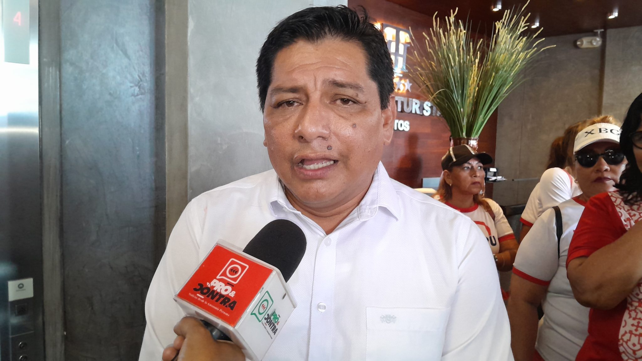 VITÍN GONZÁLES SEGUIRÁ CAMINANDO POR TODO SAN JUAN | Diario Pro & Contra